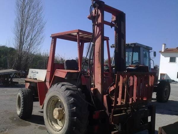 Manitou MB30 terenski viljuškar