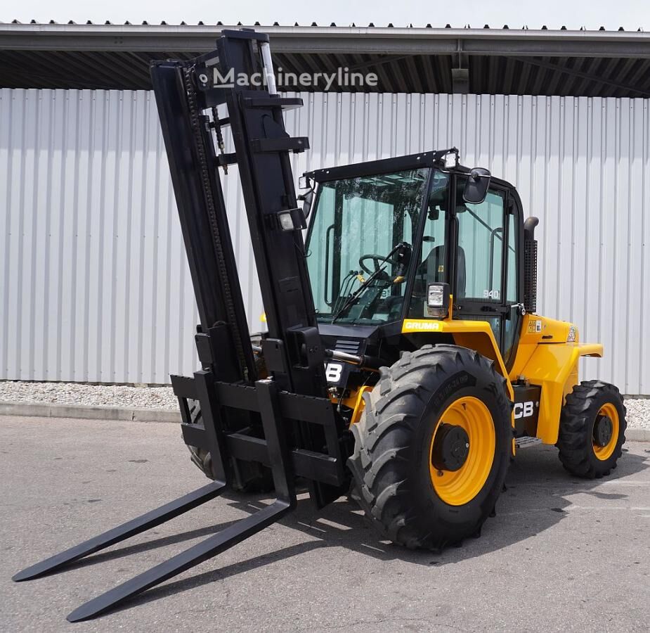 JCB 940-4 terenski viljuškar