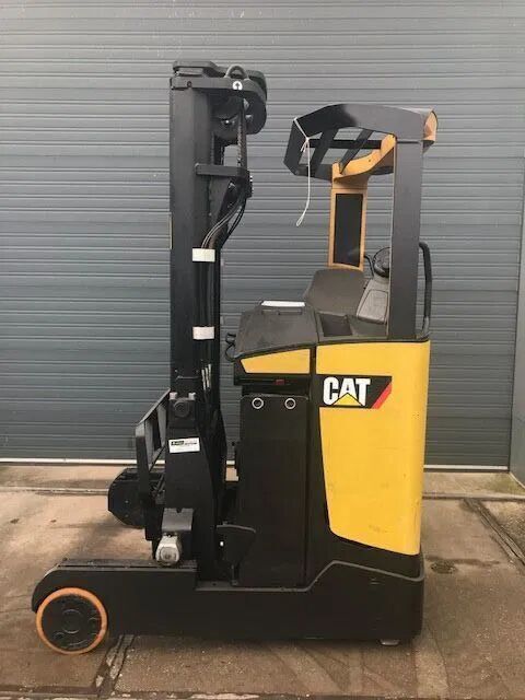 Caterpillar NR14N regalni viljuškar