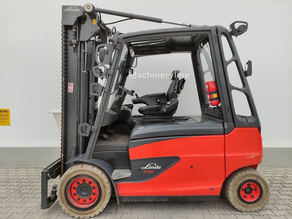 Linde E50HL-01-388 električni viljuškar