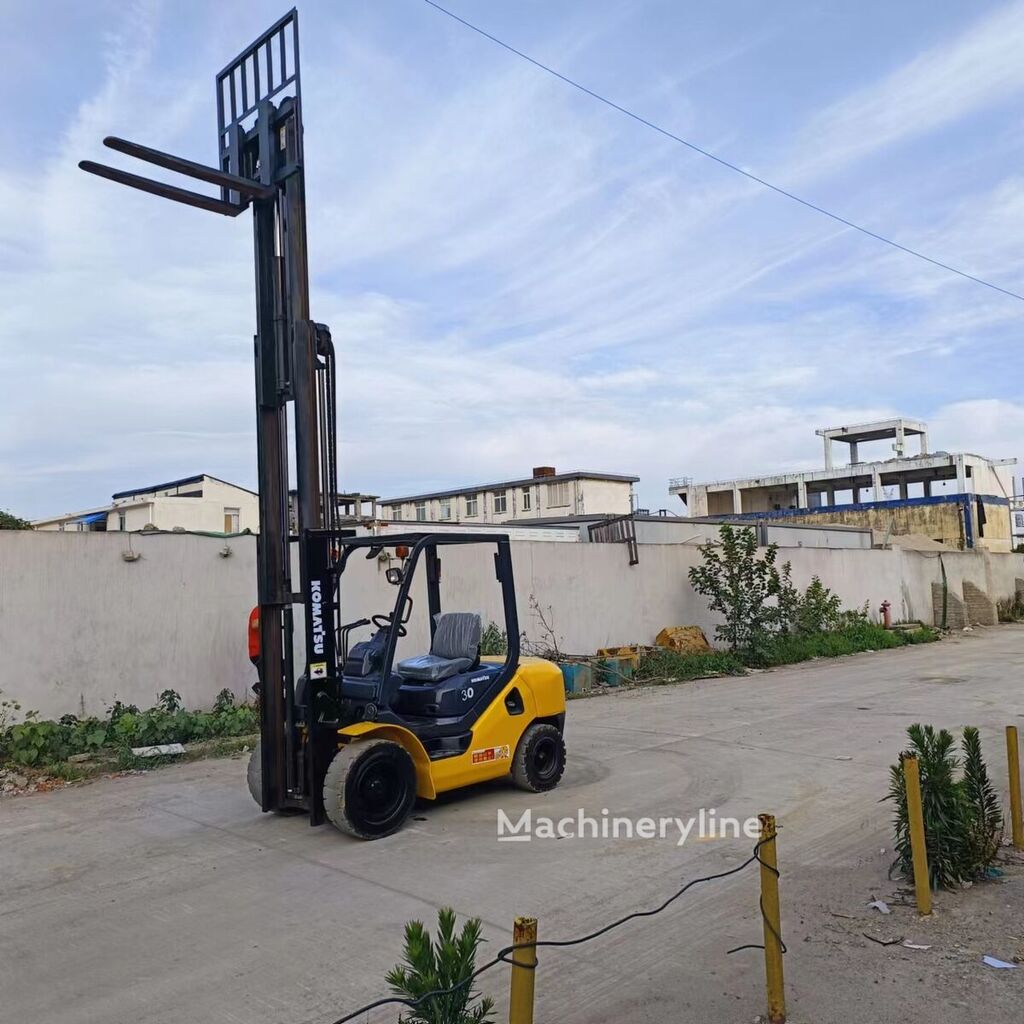 Komatsu FD30 dizel viljuškar