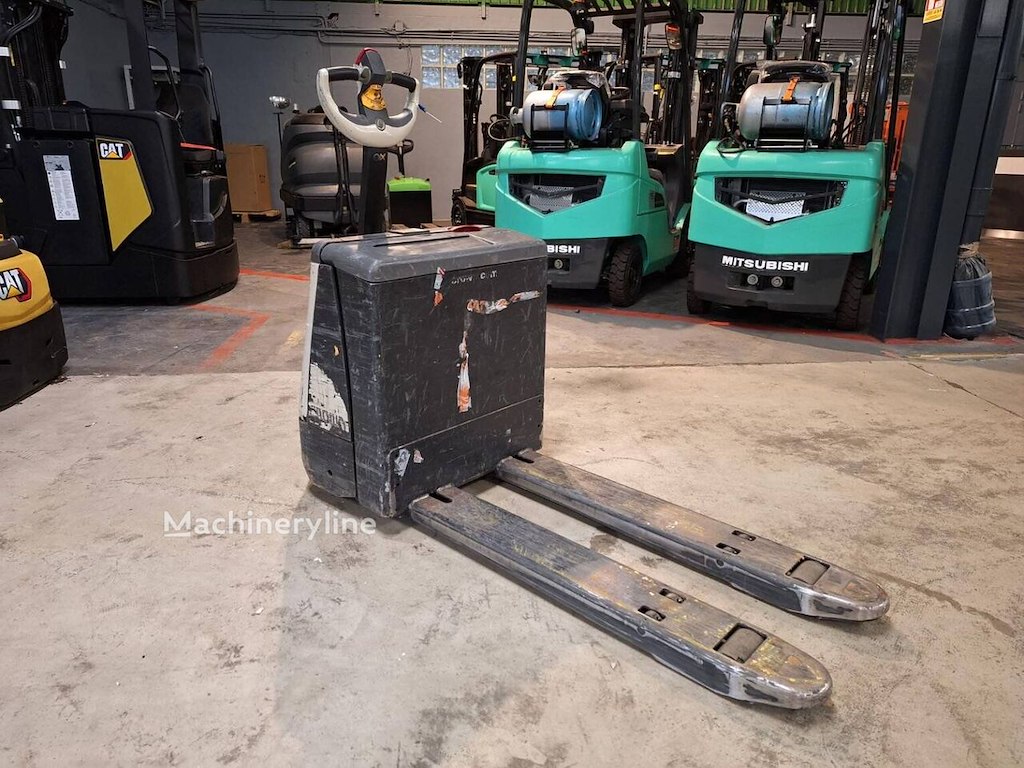 Crown WP3020-2.0 električni paletar