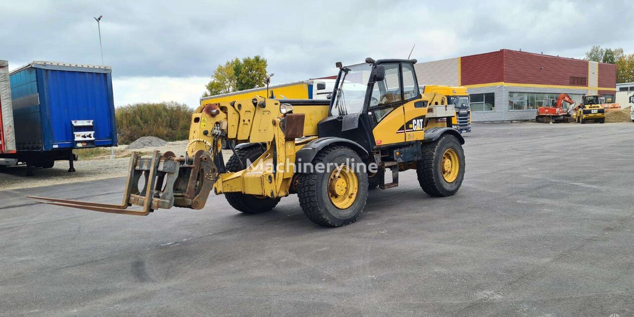 Caterpillar TH580B teleskopski utovarivač
