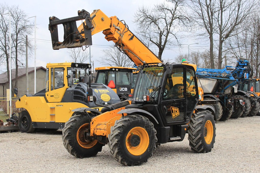 JCB 535-95 teleskopski utovarivač