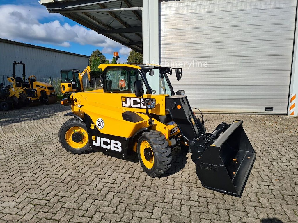 Novi JCB 514-40 CON teleskopski utovarivač
