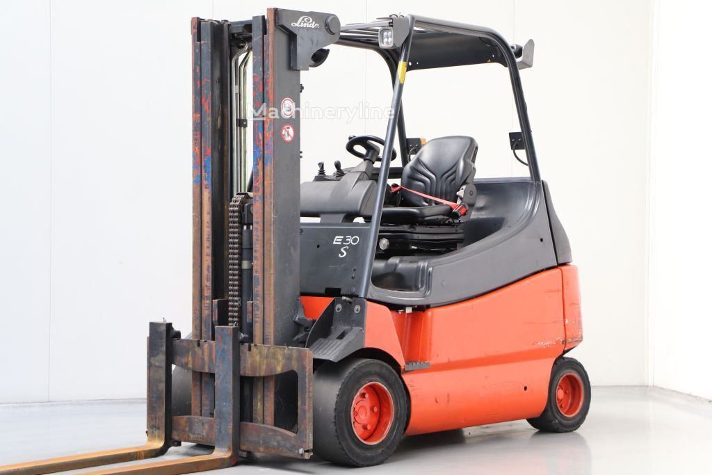 Linde E30S-03/600 električni viljuškar