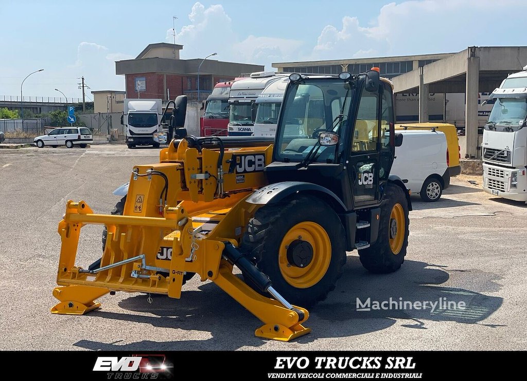 JCB MOVIMENTATORE TELESCOPICO 535 - 125 teleskopski utovarivač