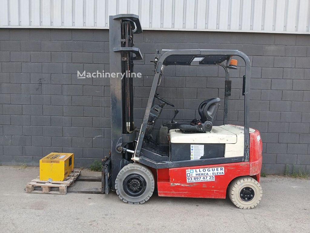 Nissan Q02L25CU električni viljuškar