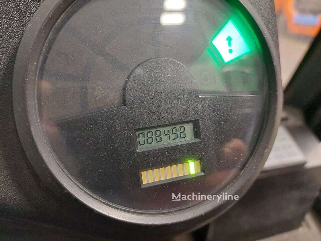 Linde E25-02 električni viljuškar