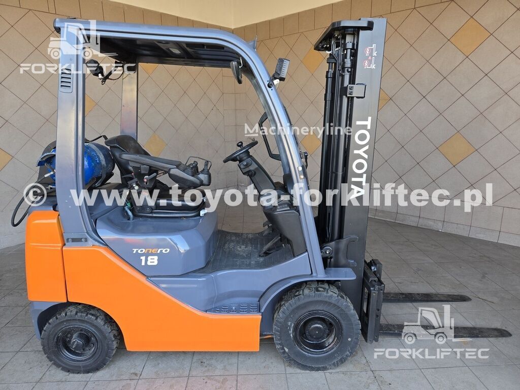 Toyota 8FGF18 viljuškar na gas