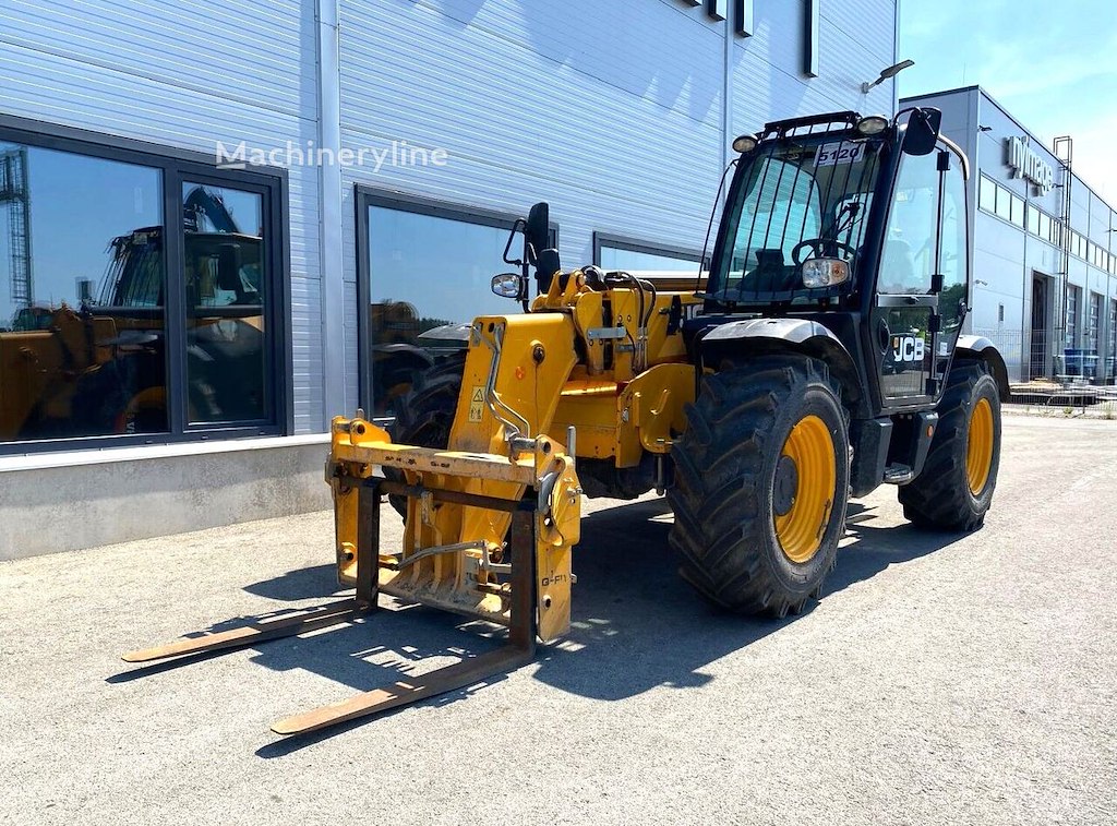 JCB 535-95 teleskopski utovarivač