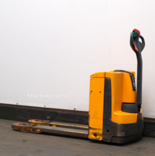 Jungheinrich EJE116 električni paletar