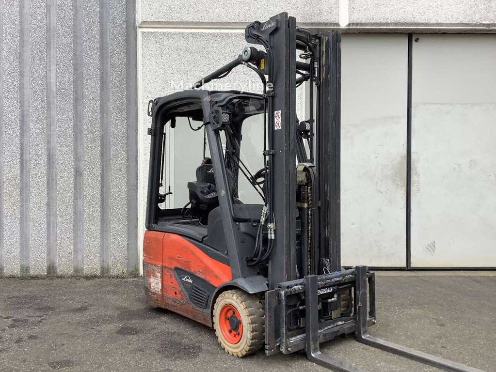 Linde E16C-02 viljuškar na tri točka
