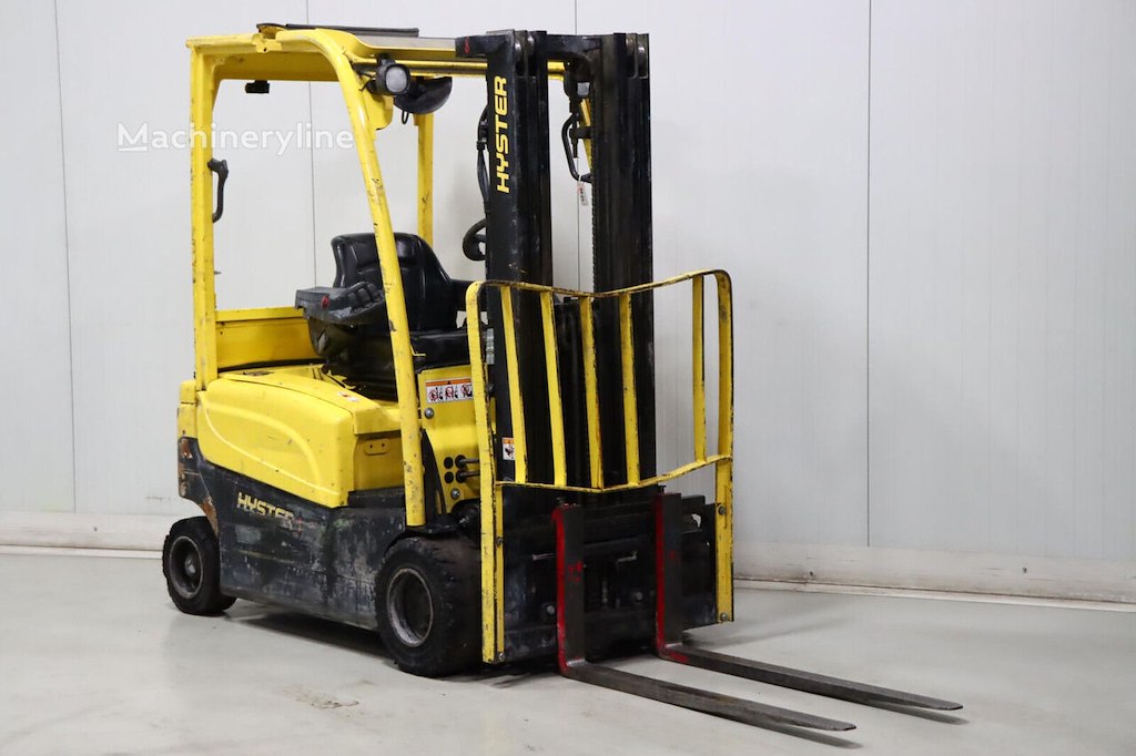Hyster J1.8XNT viljuškar na tri točka
