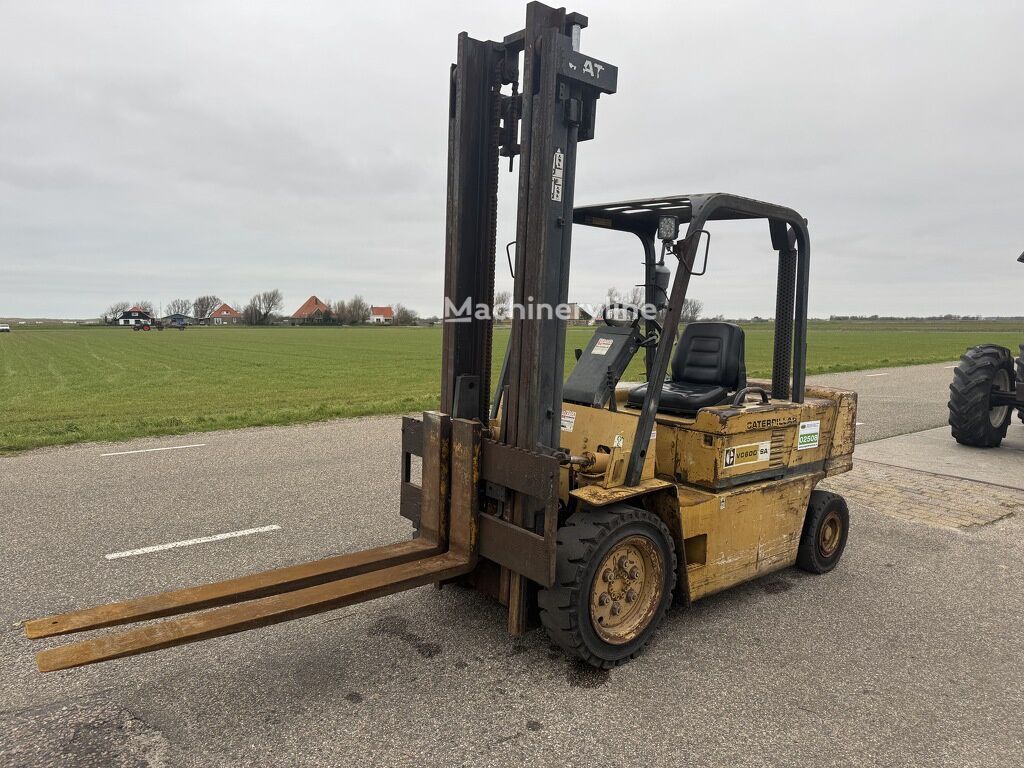 Caterpillar VC60D dizel viljuškar