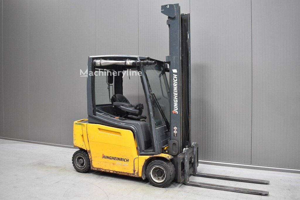 Jungheinrich EFG 320 električni viljuškar
