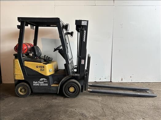 Doosan G15S-2 viljuškar na gas