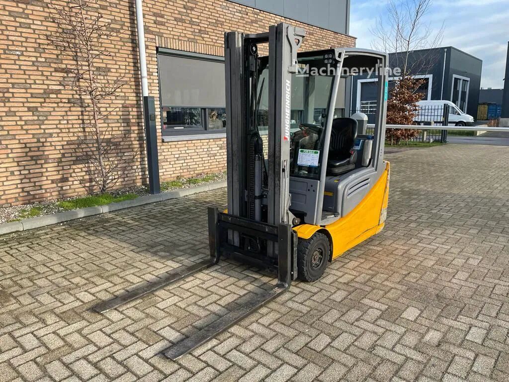 Jungheinrich EFG 216 Elektra 1.6 ton Triplex Freelift Sideshift Elektra Heftr električni viljuškar