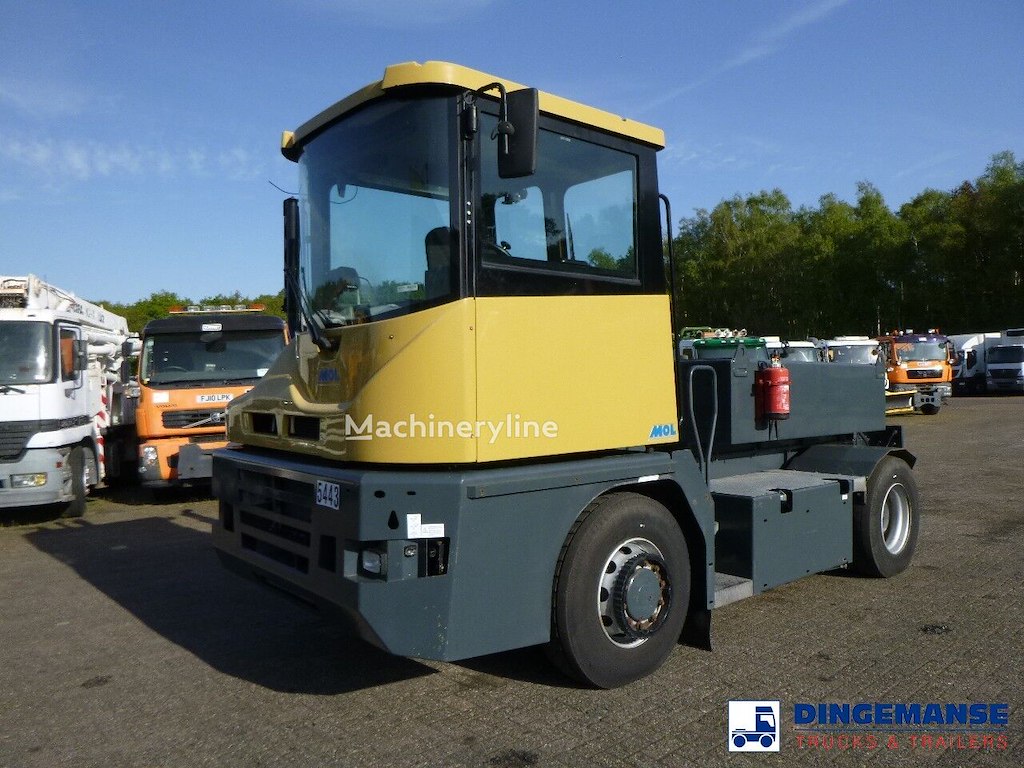 Mol RM 255 4X4 terminal drawbar tractor 150 ton terminalni tegljač