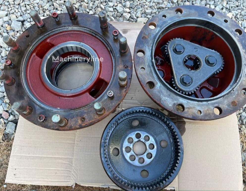 Manitou , 1240, 1330, 1337, roto 1540 pogonski most za Manitou Manitou, 1240, 1330, 1337, roto 1540 dizel viljuškari