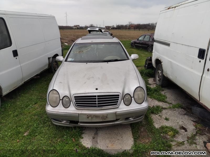 Mercedes CLK 230 Kompressor Kompletan Auto U Delovima