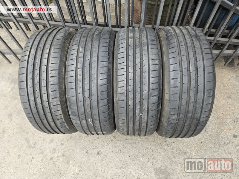 195-55-16 Vredestein kao nove odlicne povoljno