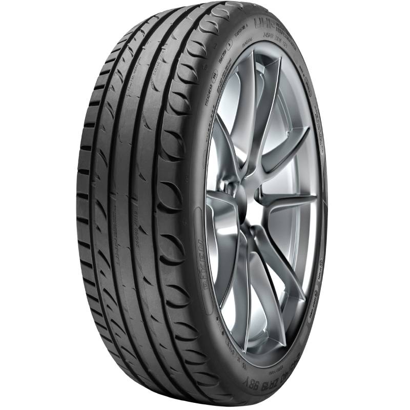 215/45 R17 RIKEN UHP 87V