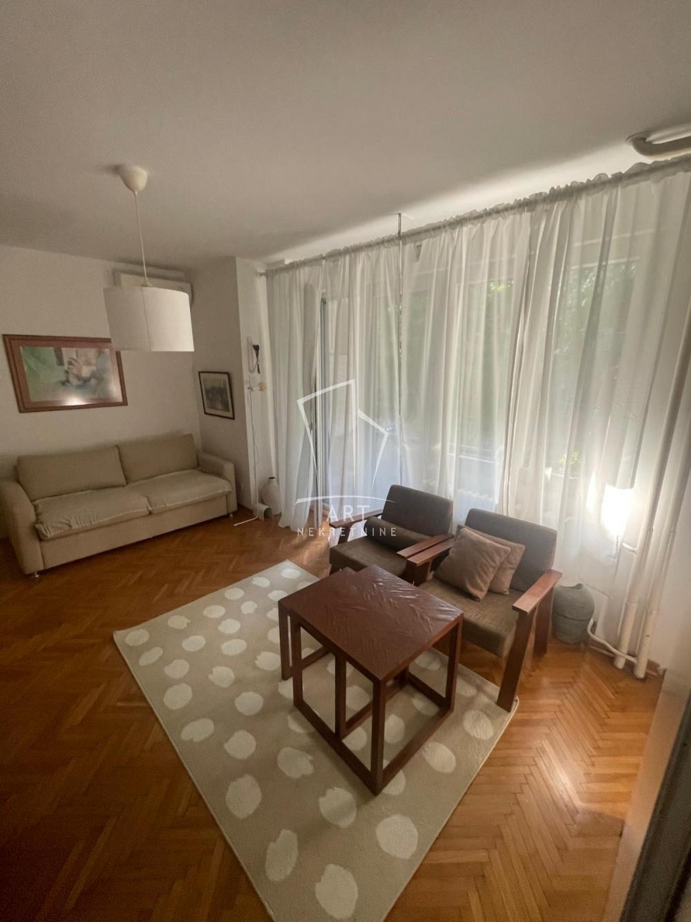 Miročka, Jednoiposoban stan za izdavanje, 45m2, 800€