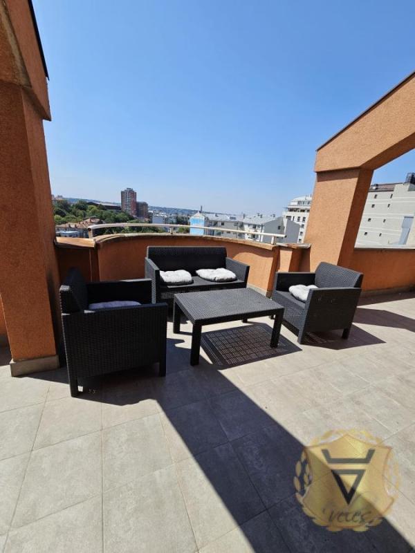 Dvosoban stan za izdavanje, 95m2, 800€