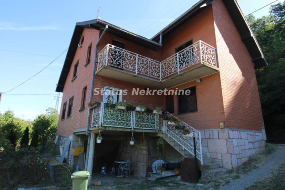 Kuća na prodaju, 198m2, 339.000€