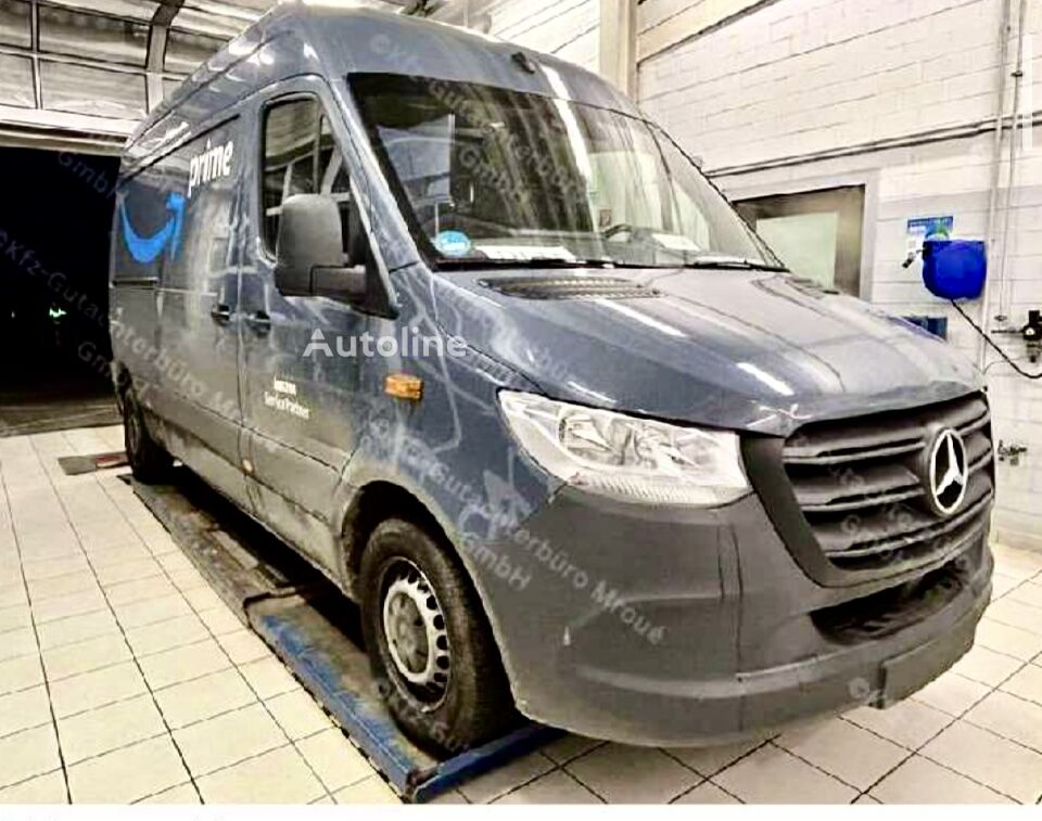 Mercedes-Benz Sprinter minibus furgon