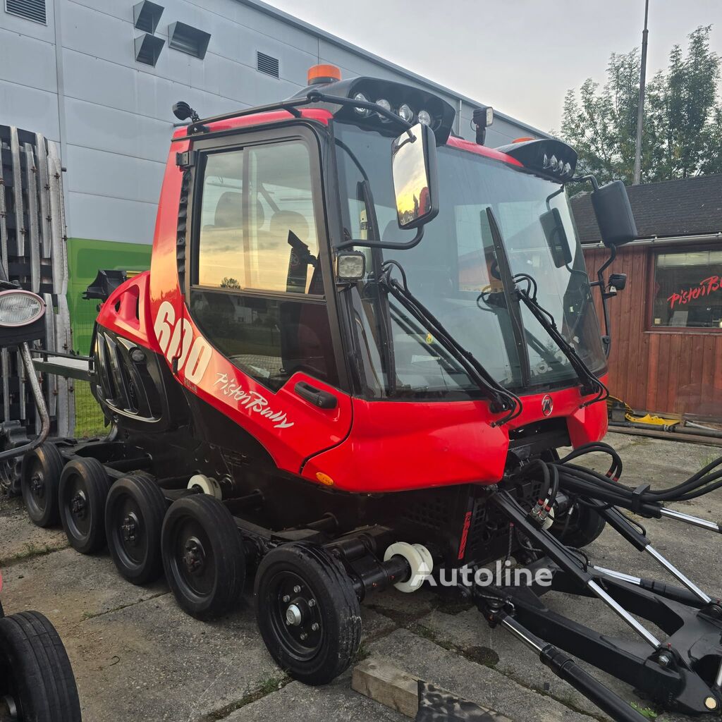 Kässbohrer PB 600 polar tabač snijega