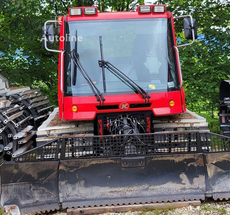 Pisten Bully 100 tabač snijega