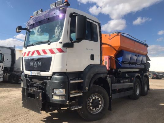 MAN TGS 33.360 quitanieves esparcidor de sal rasipač peska