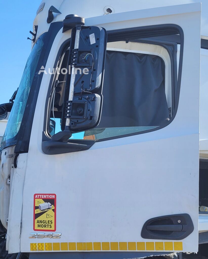Mercedes-Benz DRZWI KABINY GOŁE LEWE MERCEDES ACTROS MP4 EURO 5 / EURO 6 vrata za tegljača