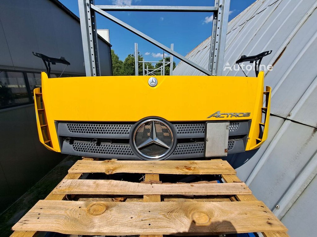 Mercedes-Benz KOMPLETNA MASKA MERCEDES ACTROS MP4 inny rešetka hladnjaka