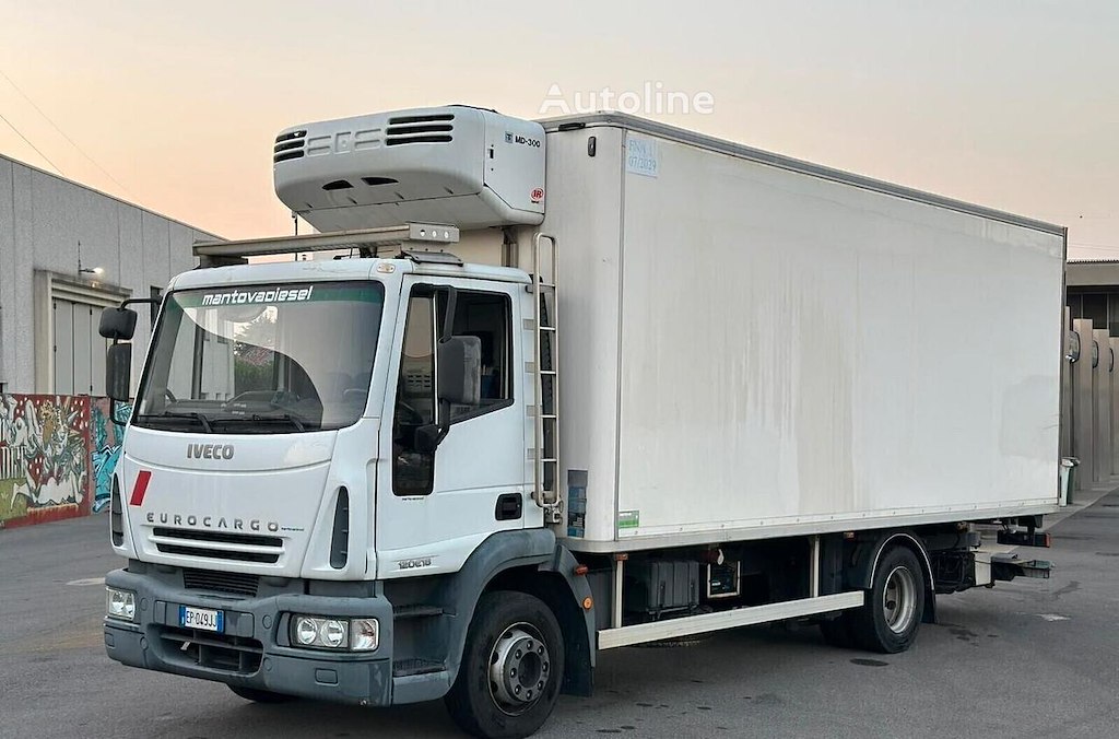 IVECO 120E18 kamion hladnjača