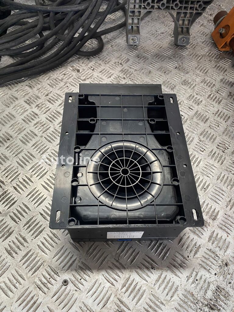 Volvo SUBWOOFER GŁOSNIK VOLVO FH4 21102150 21102150 za tegljača