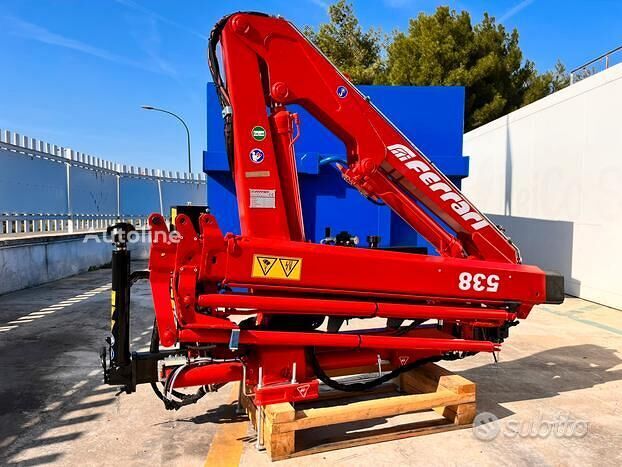 Nova Ferrari HYVA F538 RA3 autodizalica s kranom