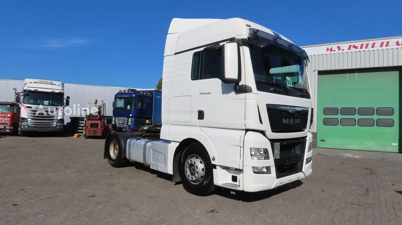 MAN TGX 14.440 RETARDER, 2 tanks, GREAT CONDITION! tegljač