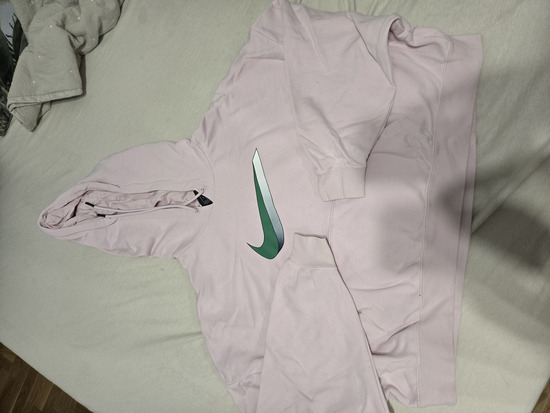 Nike zenska dukserica oversize