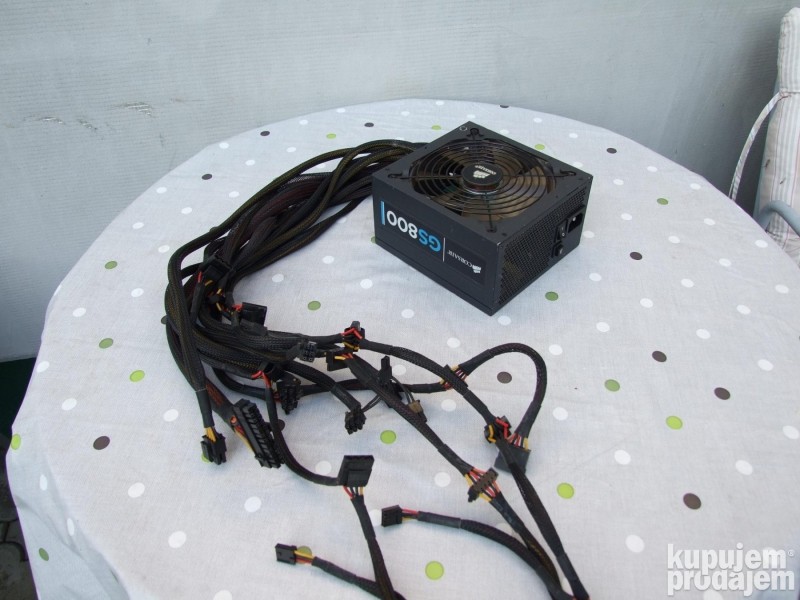 CORSAIR GS800 800w