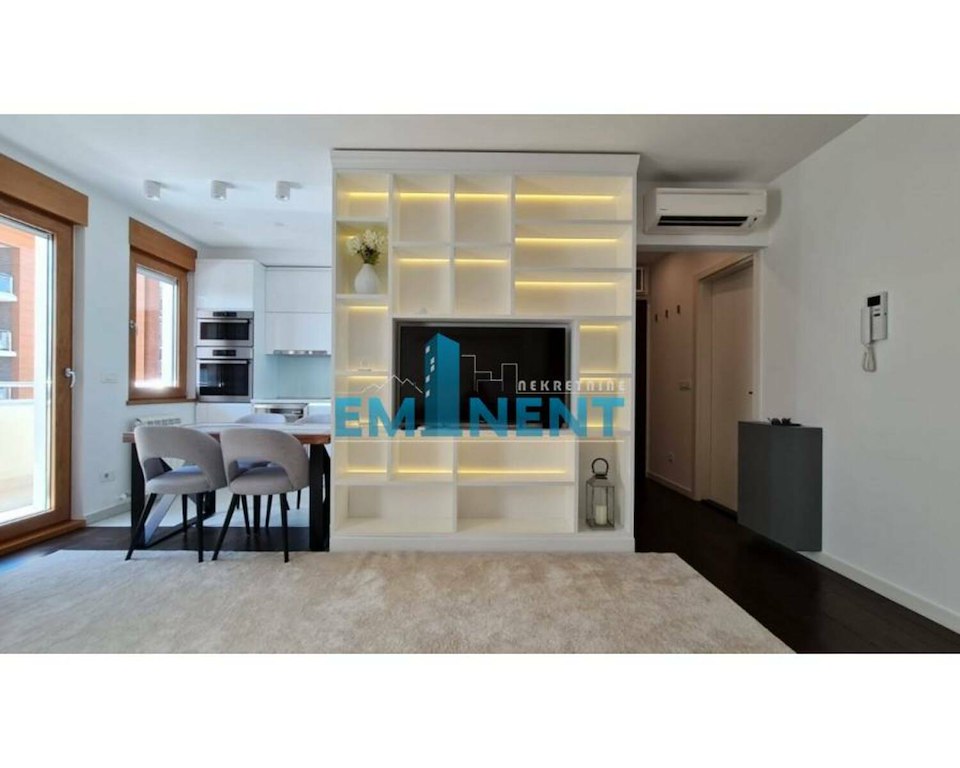 Novi Beograd, Blok 67a, A blok, Uroša Martinovića, 3.0, 71m2, 1500 EUR