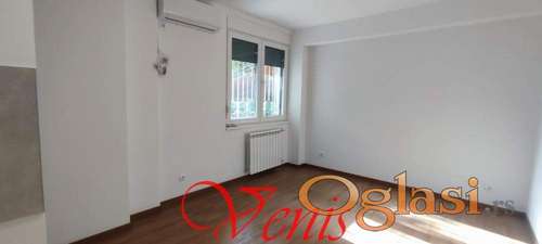 TELEP ul Neimarova - 33 m2 - 300 Evra NOV - NEUSELJAVAN ID#2616