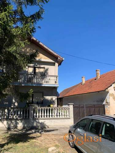 Prodajem kucu u Čelarevu-jedinstvena ponuda