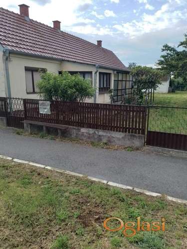 Kuca na prodaju