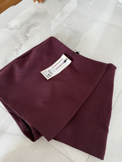 AMISU BURGUNDY SKORT