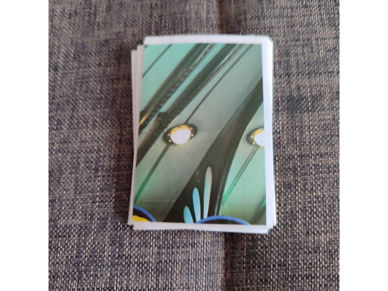 Lot 8 komada slicica teletabisi