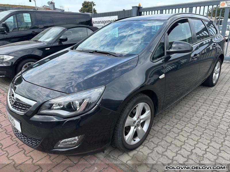 Opel Astra J 1.7 Cdti Kompletan Auto U Delovima