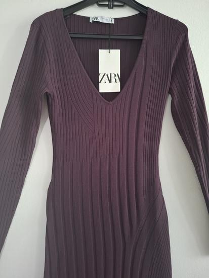 ZARA *trikotaža, prati liniju tela*
